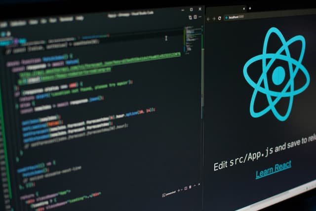 What is React.js Framework: How It Works - Admiral Studios